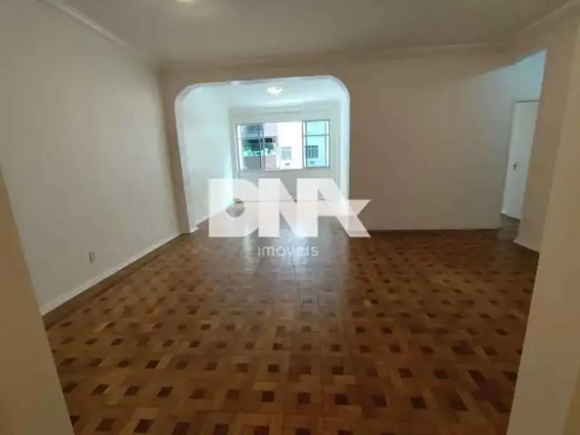 Apartamento para Venda em Rio de Janeiro/RJ Copacabana 3 Quartos