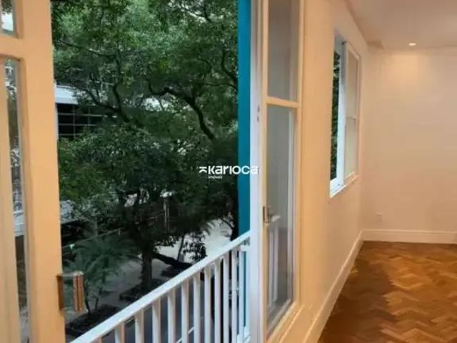 Apartamento para Venda em Rio de Janeiro/RJ Copacabana 3 Quartos