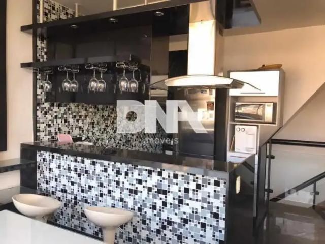 Apartamento para Venda em Rio de Janeiro/RJ Copacabana 3 Quartos