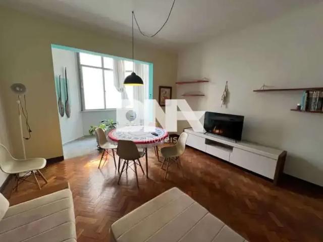 Apartamento para Venda em Rio de Janeiro/RJ Copacabana 3 Quartos