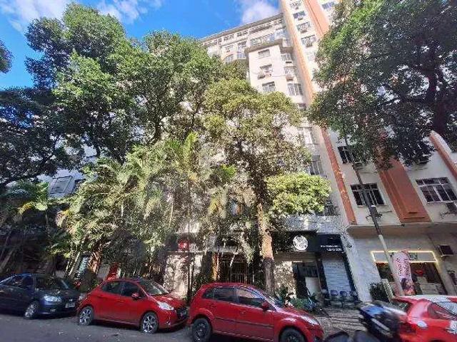 Apartamento para Venda em Rio de Janeiro/RJ Copacabana 3 Quartos