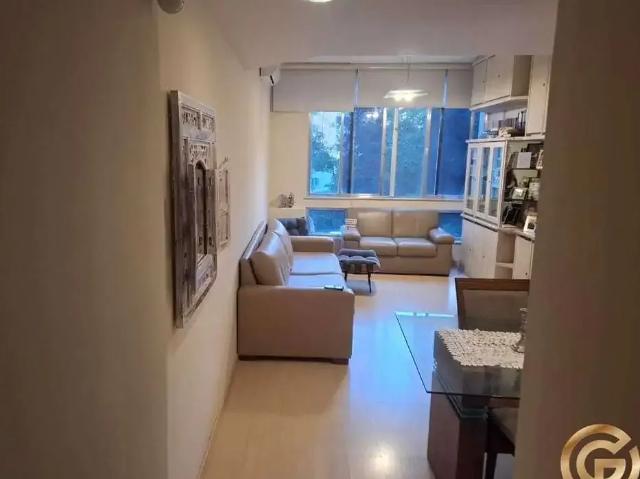 Apartamento para Venda em Rio de Janeiro/RJ Copacabana 3 Quartos