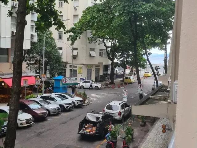 Apartamento para Venda em Rio de Janeiro/RJ Copacabana 3 Quartos