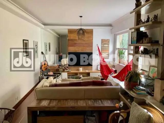 Apartamento para Venda em Rio de Janeiro/RJ Copacabana 3 Quartos