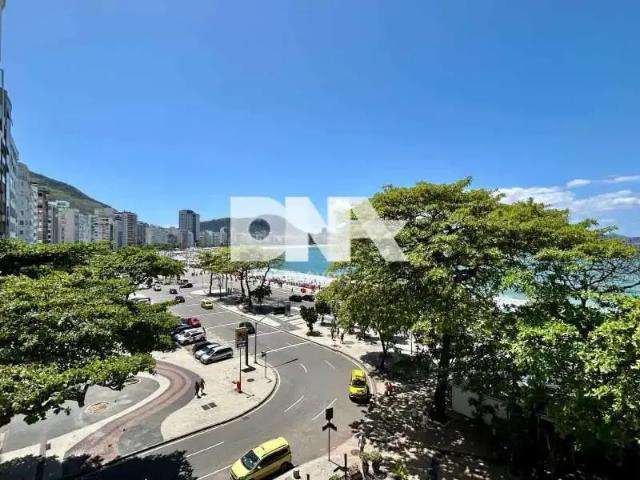 Apartamento para Venda em Rio de Janeiro/RJ Copacabana 3 Quartos