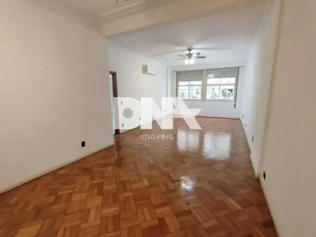 Apartamento para Venda em Rio de Janeiro/RJ Copacabana 3 Quartos