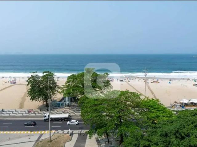 Apartamento para Venda em Rio de Janeiro/RJ Copacabana 3 Quartos