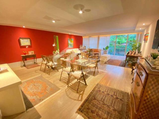 Apartamento para Venda em Rio de Janeiro/RJ Copacabana 3 Quartos