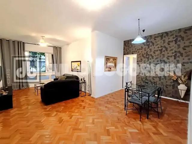 Apartamento para Venda em Rio de Janeiro/RJ Copacabana 3 Quartos