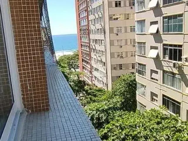 Apartamento para Venda em Rio de Janeiro/RJ Copacabana 3 Quartos