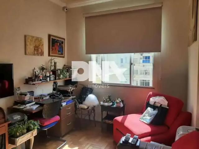 Apartamento para Venda em Rio de Janeiro/RJ Copacabana 3 Quartos