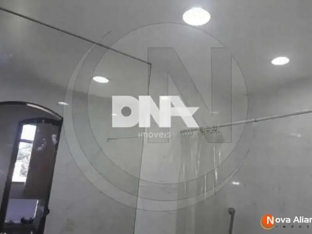 Apartamento para Venda em Rio de Janeiro/RJ Copacabana 3 Quartos