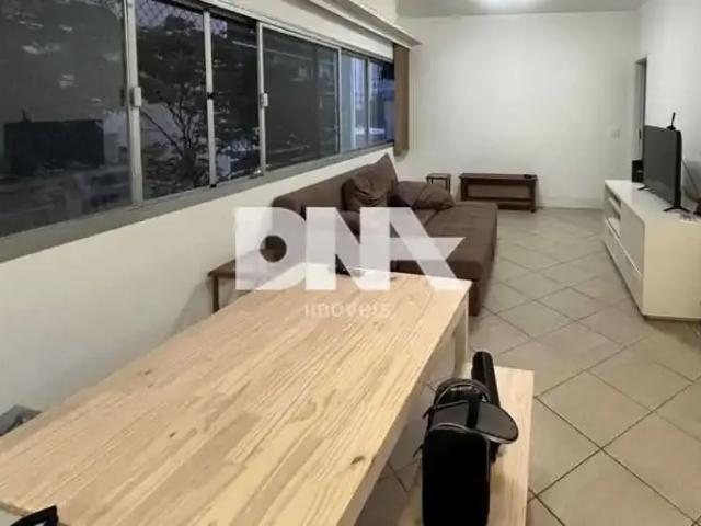 Apartamento para Venda em Rio de Janeiro/RJ Copacabana 3 Quartos