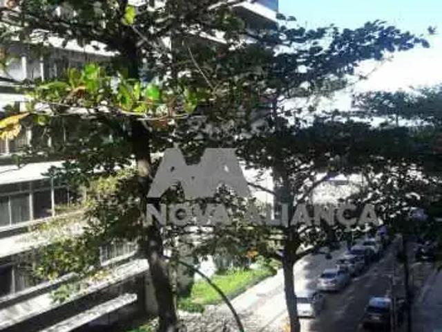 Apartamento para Venda em Rio de Janeiro/RJ Copacabana 3 Quartos