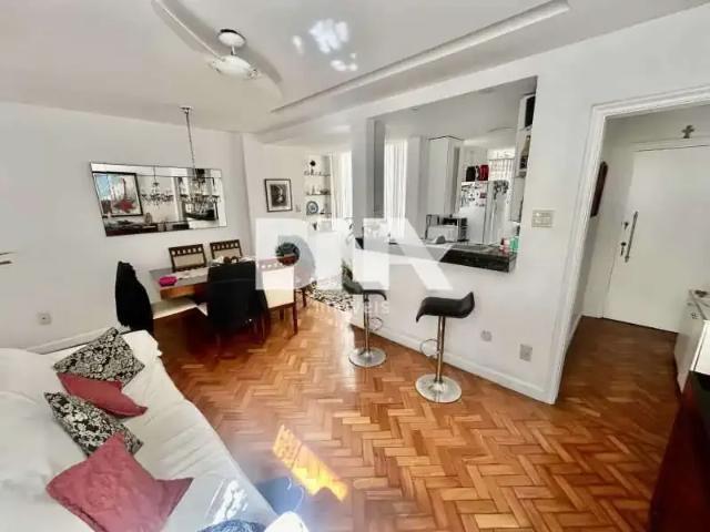 Apartamento para Venda em Rio de Janeiro/RJ Copacabana 3 Quartos