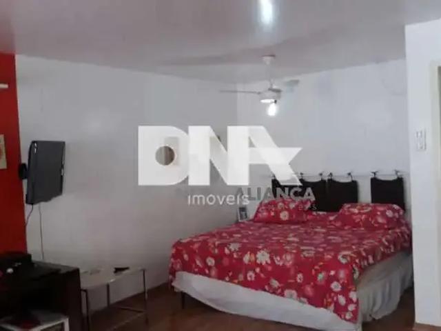 Apartamento para Venda em Rio de Janeiro/RJ Copacabana 3 Quartos