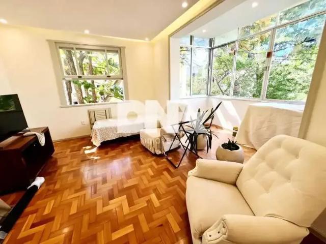 Apartamento para Venda em Rio de Janeiro/RJ Copacabana 3 Quartos