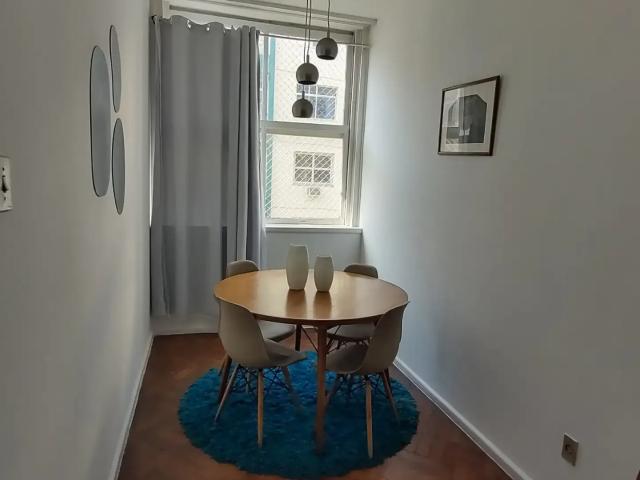 Apartamento para Venda em Rio de Janeiro/RJ Copacabana 3 Quartos
