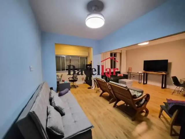 Apartamento para Venda em Rio de Janeiro/RJ Copacabana 3 Quartos