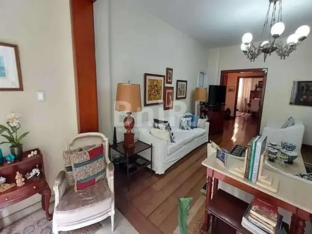 Apartamento para Venda em Rio de Janeiro/RJ Copacabana 3 Quartos