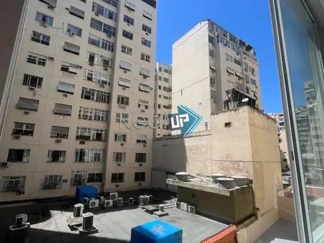 Apartamento para Venda em Rio de Janeiro/RJ Copacabana 3 Quartos