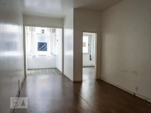 Apartamento para Venda em Rio de Janeiro/RJ Copacabana 3 Quartos