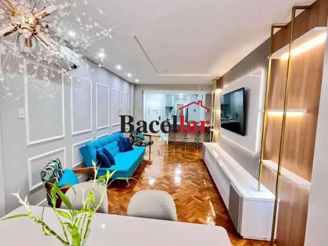 Apartamento para Venda em Rio de Janeiro/RJ Copacabana 3 Quartos