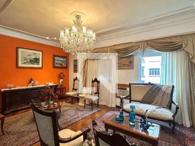Apartamento para Venda em Rio de Janeiro/RJ Copacabana 3 Quartos