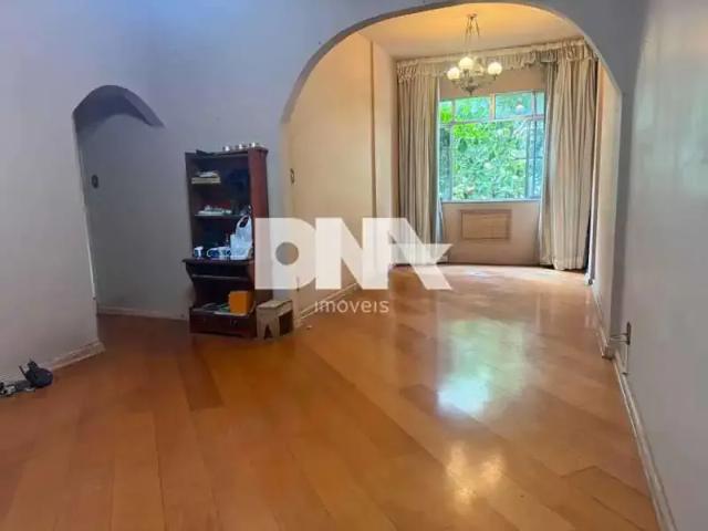 Apartamento para Venda em Rio de Janeiro/RJ Copacabana 3 Quartos