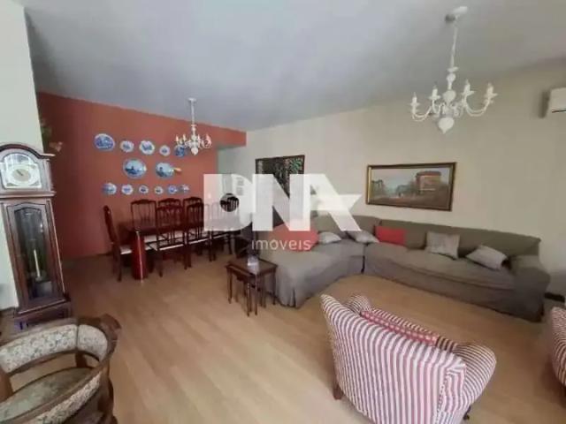Apartamento para Venda em Rio de Janeiro/RJ Copacabana 3 Quartos