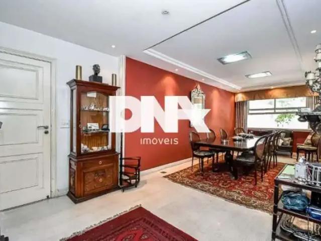 Apartamento para Venda em Rio de Janeiro/RJ Copacabana 3 Quartos