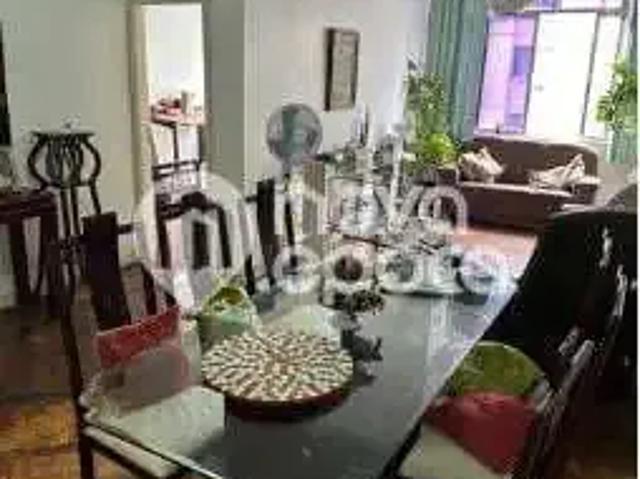 Apartamento para Venda em Rio de Janeiro/RJ Copacabana 3 Quartos