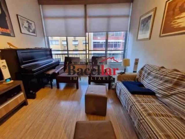 Apartamento para Venda em Rio de Janeiro/RJ Copacabana 3 Quartos