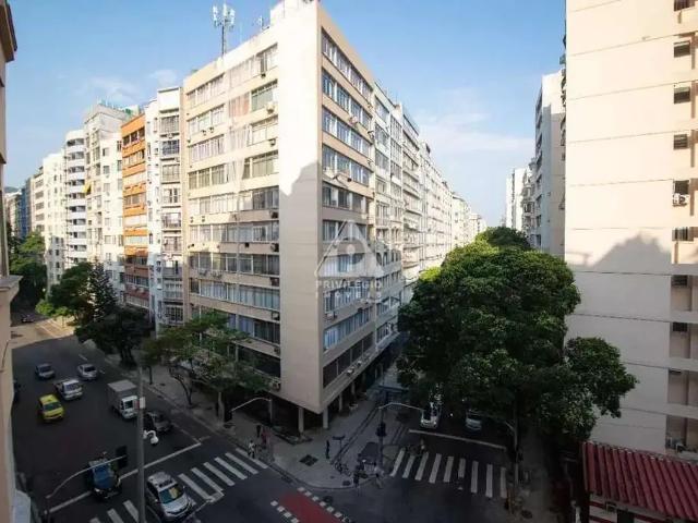 Apartamento para Venda em Rio de Janeiro/RJ Copacabana 3 Quartos