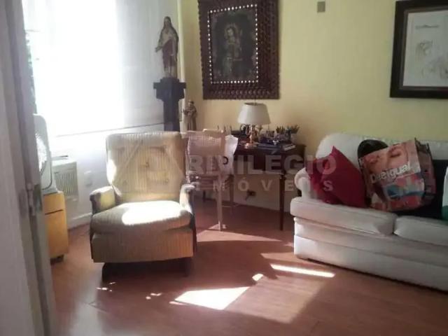 Apartamento para Venda em Rio de Janeiro/RJ Copacabana 3 Quartos