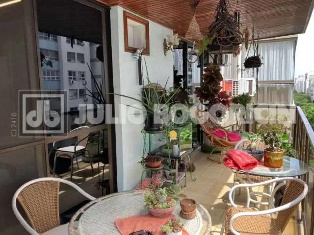 Apartamento para Venda em Rio de Janeiro/RJ Copacabana 3 Quartos