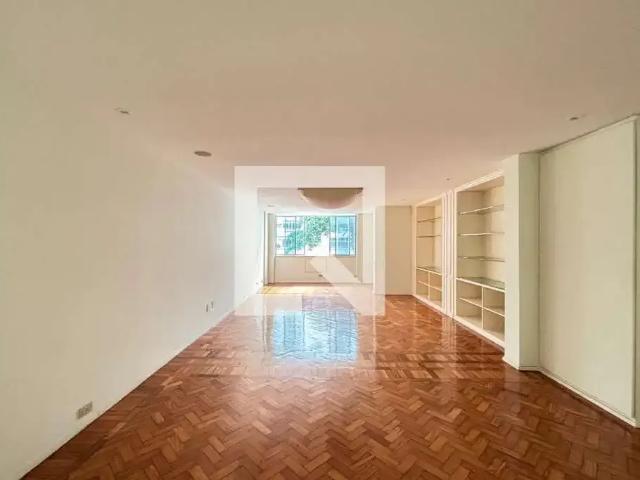 Apartamento para Venda em Rio de Janeiro/RJ Copacabana 3 Quartos