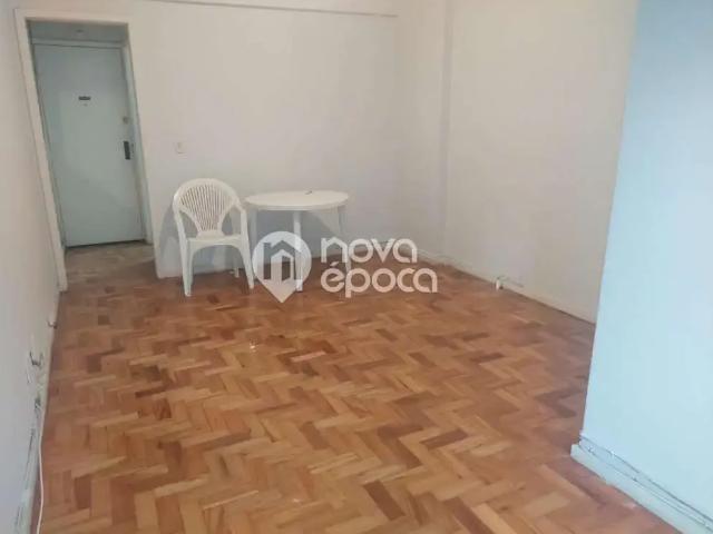 Apartamento para Venda em Rio de Janeiro/RJ Copacabana 3 Quartos