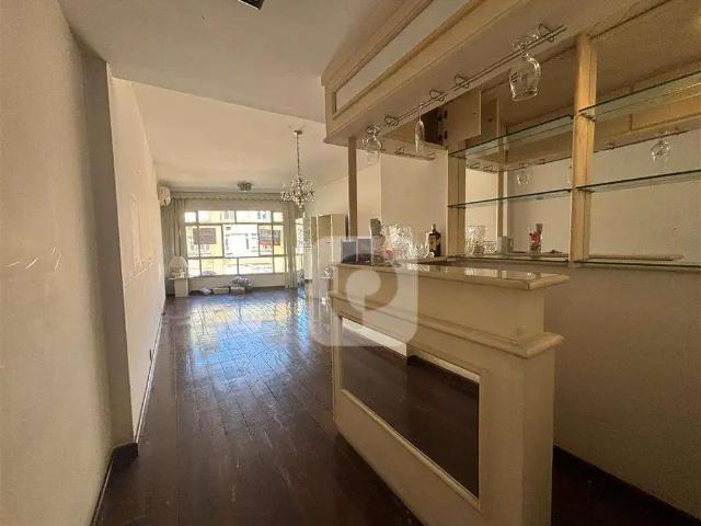 Apartamento para Venda em Rio de Janeiro/RJ Copacabana 3 Quartos