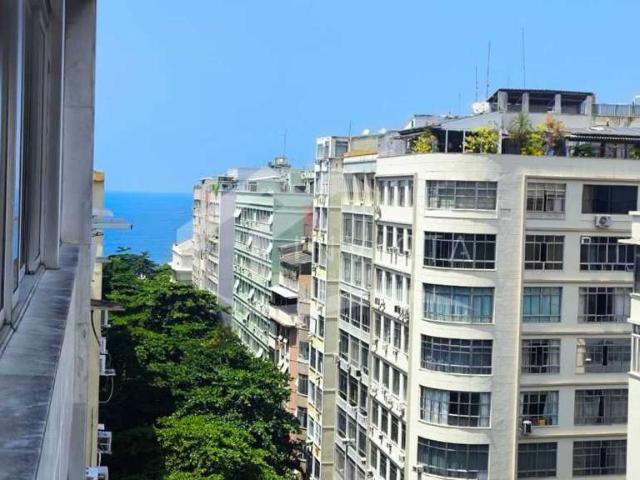 Apartamento para Venda em Rio de Janeiro/RJ Copacabana 3 Quartos