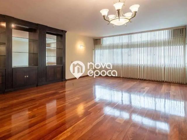 Apartamento para Venda em Rio de Janeiro/RJ Copacabana 3 Quartos