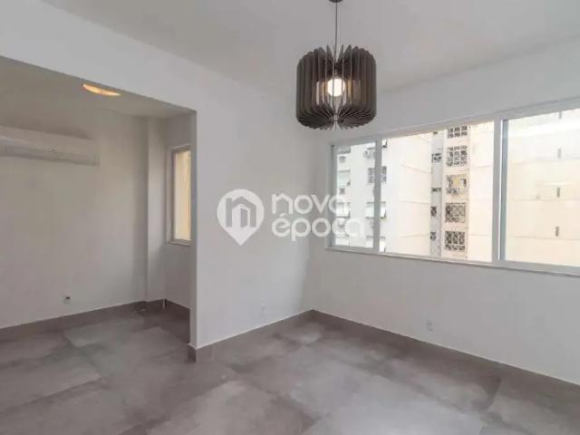 Apartamento para Venda em Rio de Janeiro/RJ Copacabana 3 Quartos
