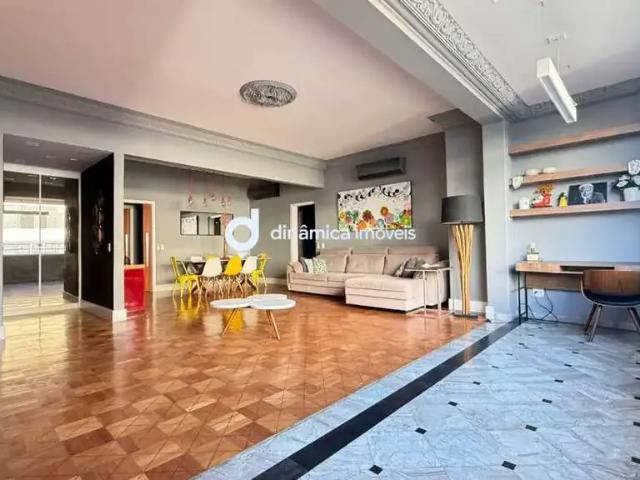 Apartamento para Venda em Rio de Janeiro/RJ Copacabana 3 Quartos