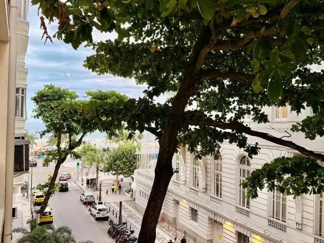 Apartamento para Venda em Rio de Janeiro/RJ Copacabana 3 Quartos