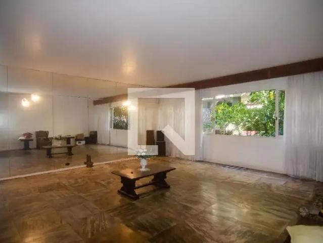 Apartamento para Venda em Rio de Janeiro/RJ Copacabana 3 Quartos