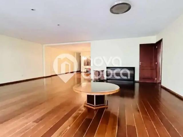 Apartamento para Venda em Rio de Janeiro/RJ Copacabana 3 Quartos