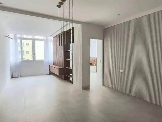 Apartamento para Venda em Rio de Janeiro/RJ Copacabana 3 Quartos