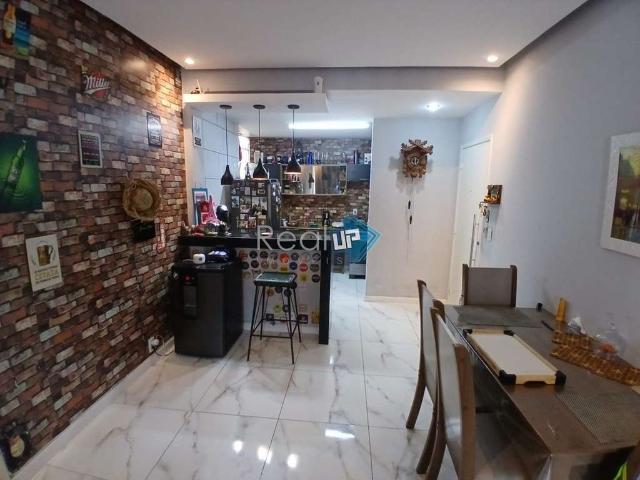Apartamento para Venda em Rio de Janeiro/RJ Copacabana 3 Quartos