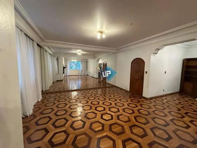 Apartamento para Venda em Rio de Janeiro/RJ Copacabana 3 Quartos