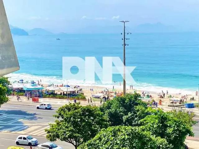 Apartamento para Venda em Rio de Janeiro/RJ Copacabana 3 Quartos